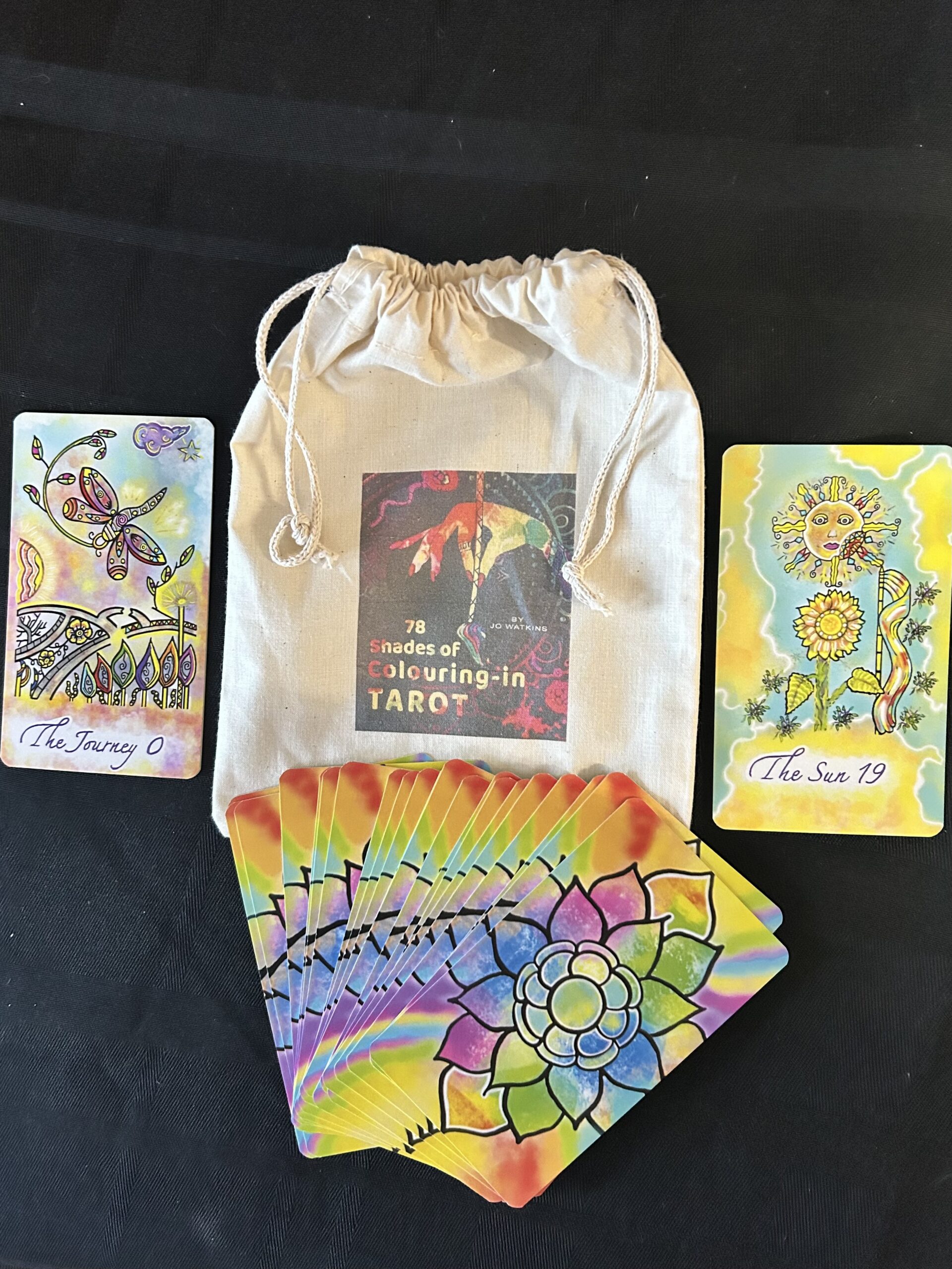 78 Shades of Colour Tarot Deck – Jo Watkins Tarot